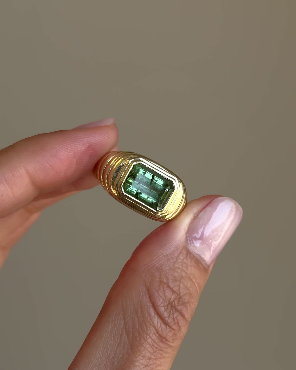 Gemstone Signet Ring / No. 2 – Maggi Simpkins